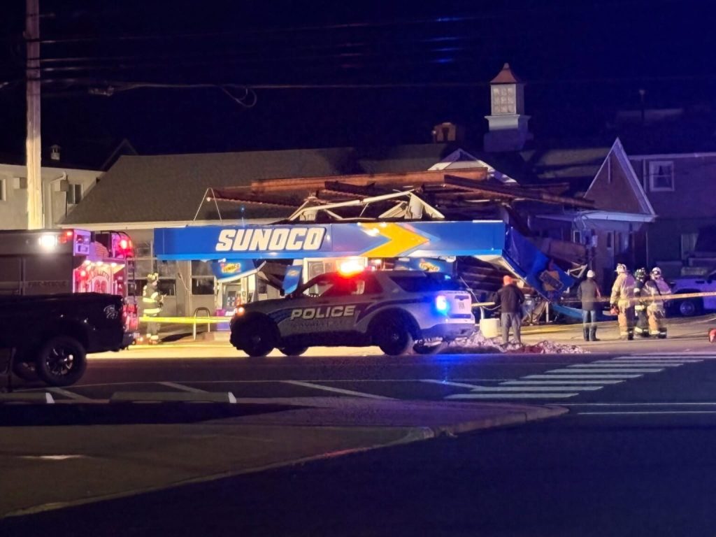 Police: No Injuries, Damage Limited in Collapse at Lavallette Sunoco ...