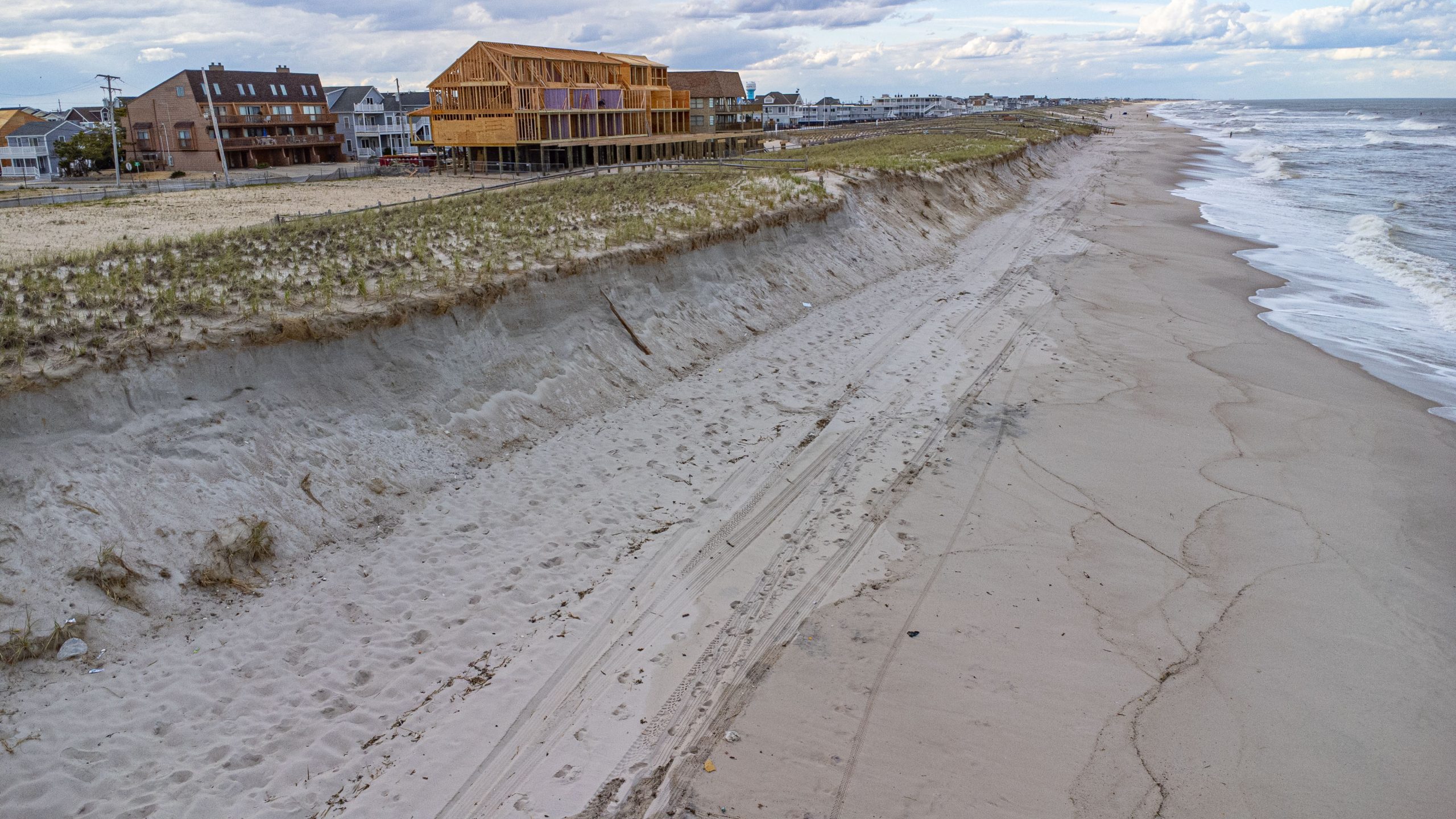 The ‘Cliffs of Ortley Beach’ Return After Weekend Storm – Toms River ...