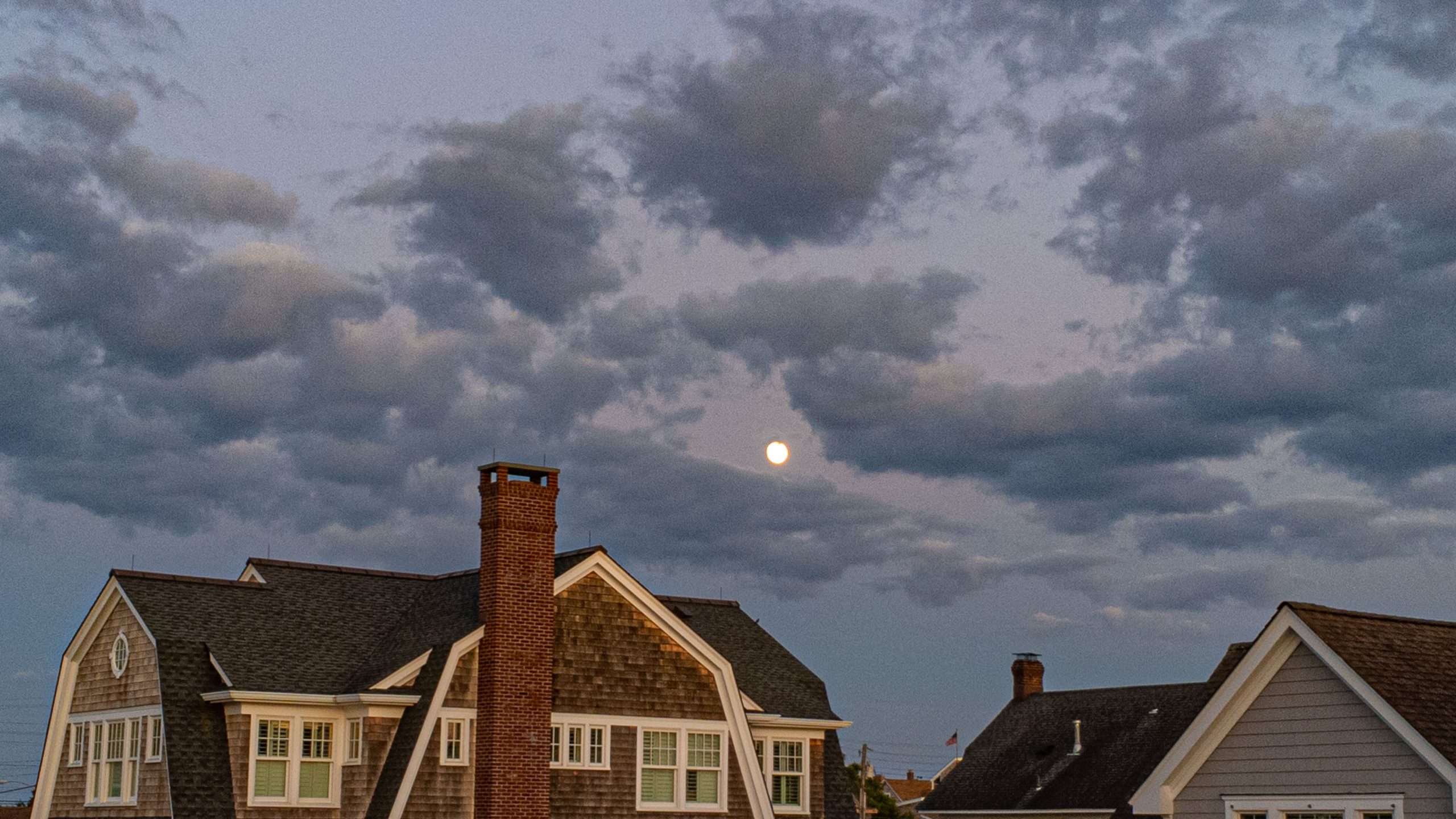 ‘Supermoon’ To Appear Tuesday Night, Followed by Rare ‘Super Blue Moon ...